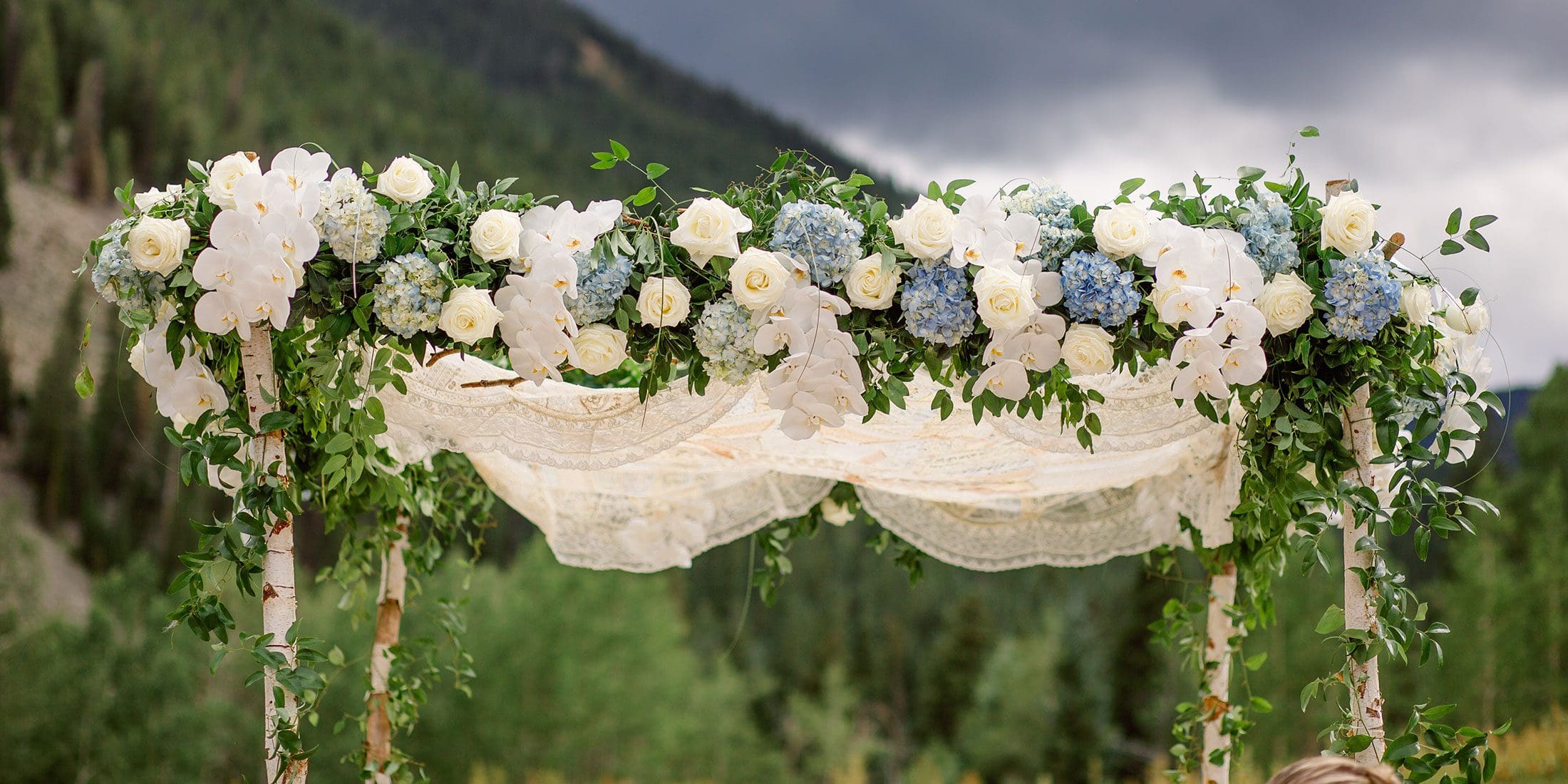Florist Vail | Stunning Wedding Flowers by Rose Petals